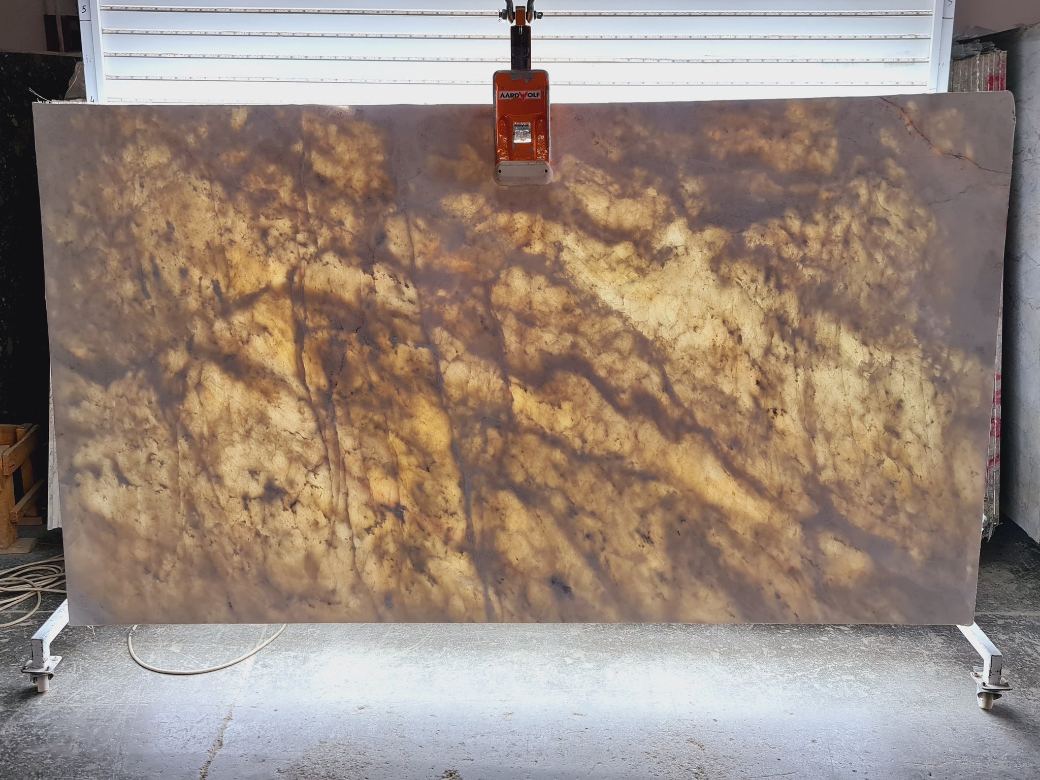 Nimbus White – TB Stone